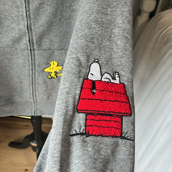 Peanuts | Jackets & Coats | Snoopy Peanuts Sweat Jacket Gray Hoodie ...